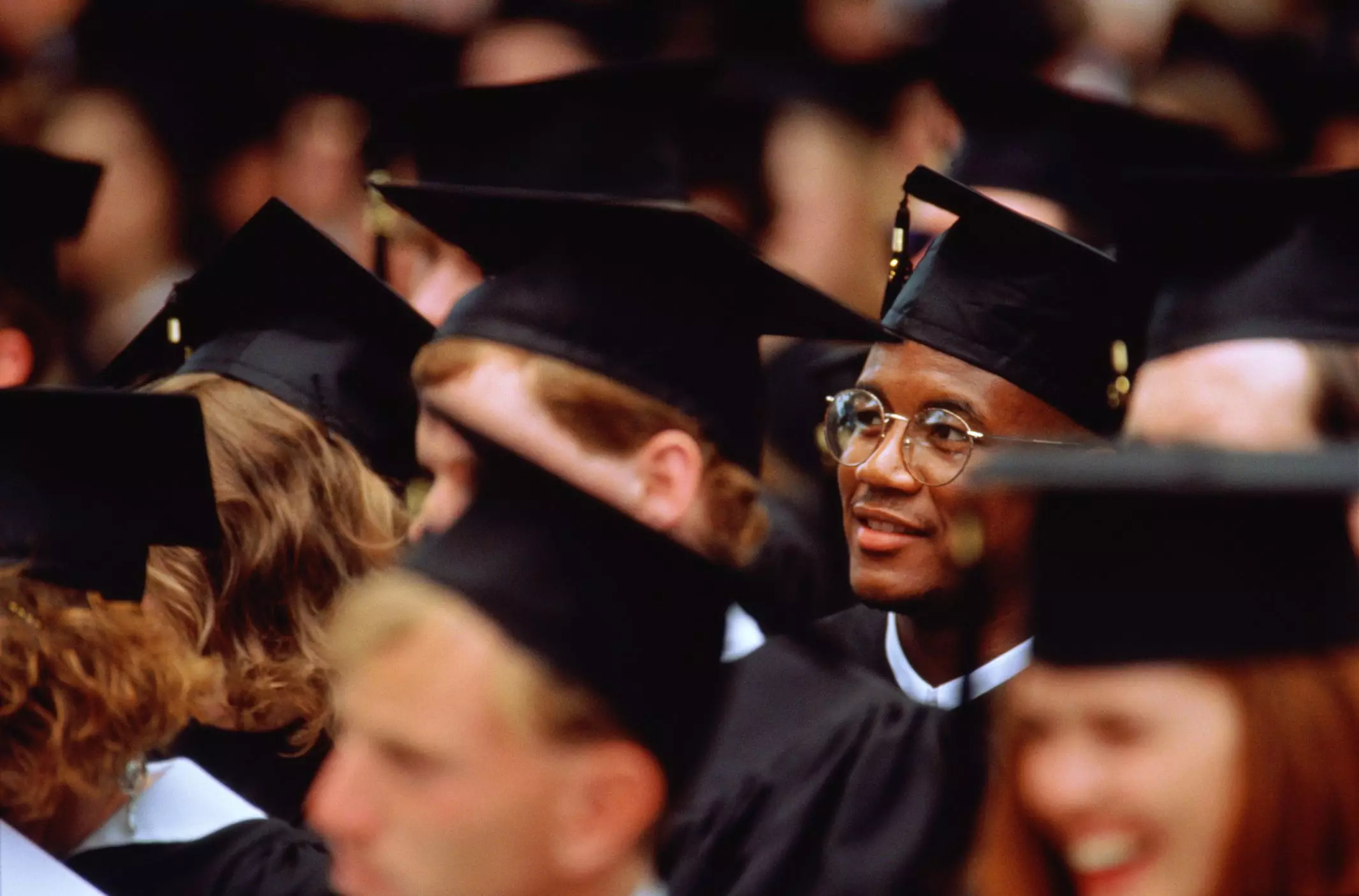 Hoe om kollege-beurse te vind